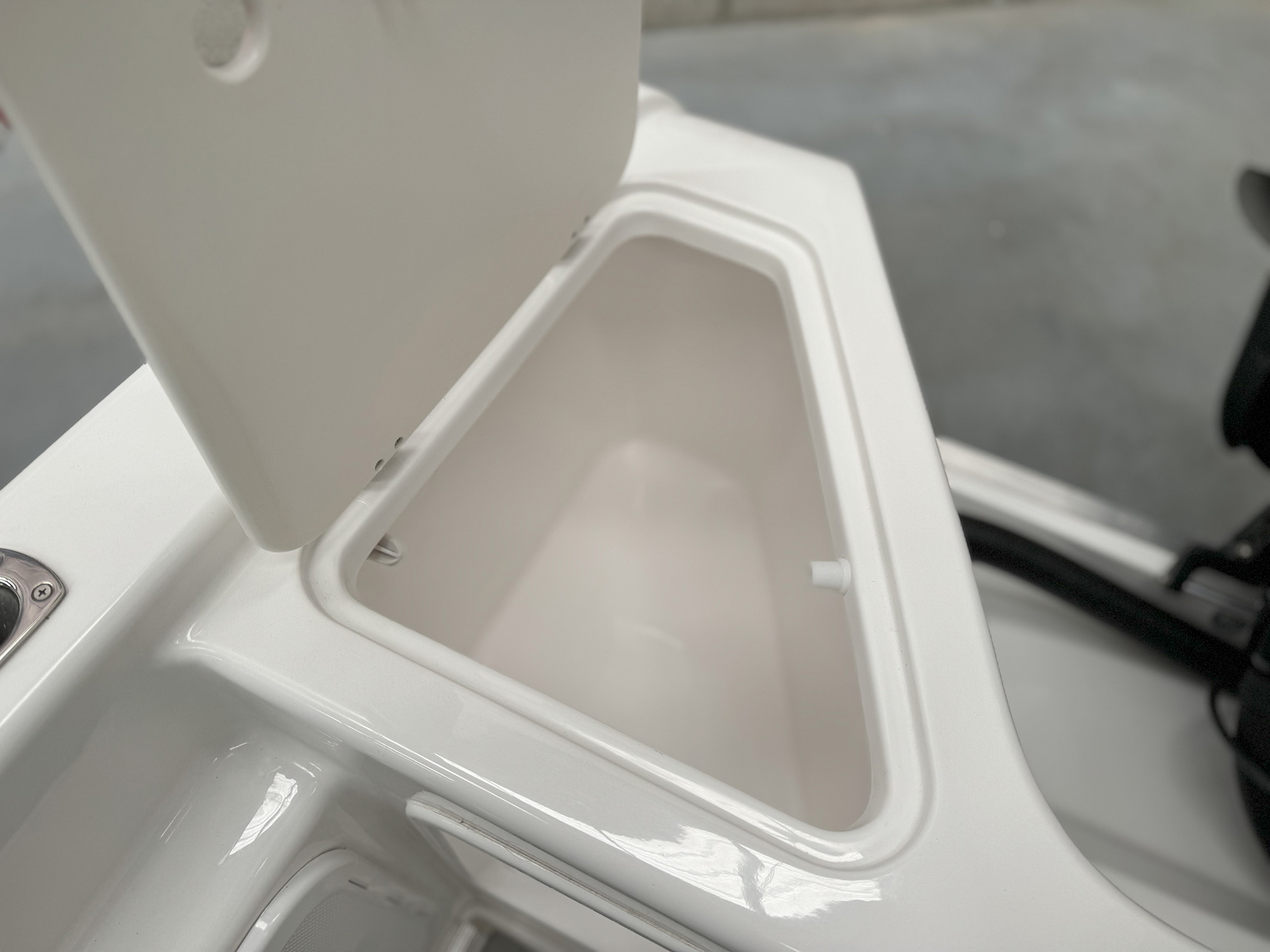 Haines Hunter 625 Enclosed – Mullies Marine